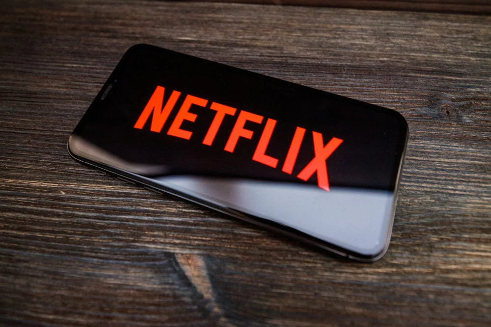 How to Take Screenshot on Phone? (iPhone & Samsung Included)